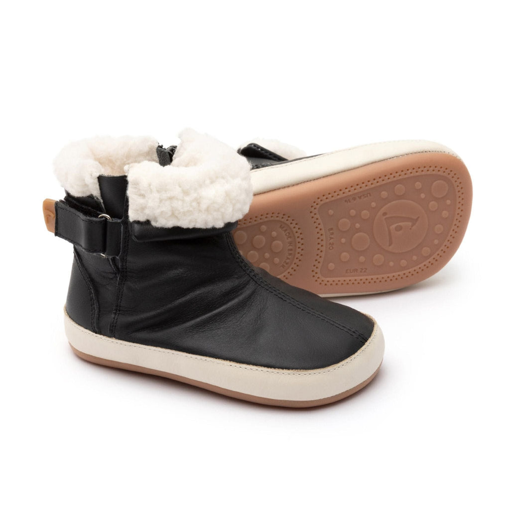 Baby Dobby Shoes in Black and Tapioca for First Steps – The Elly Store