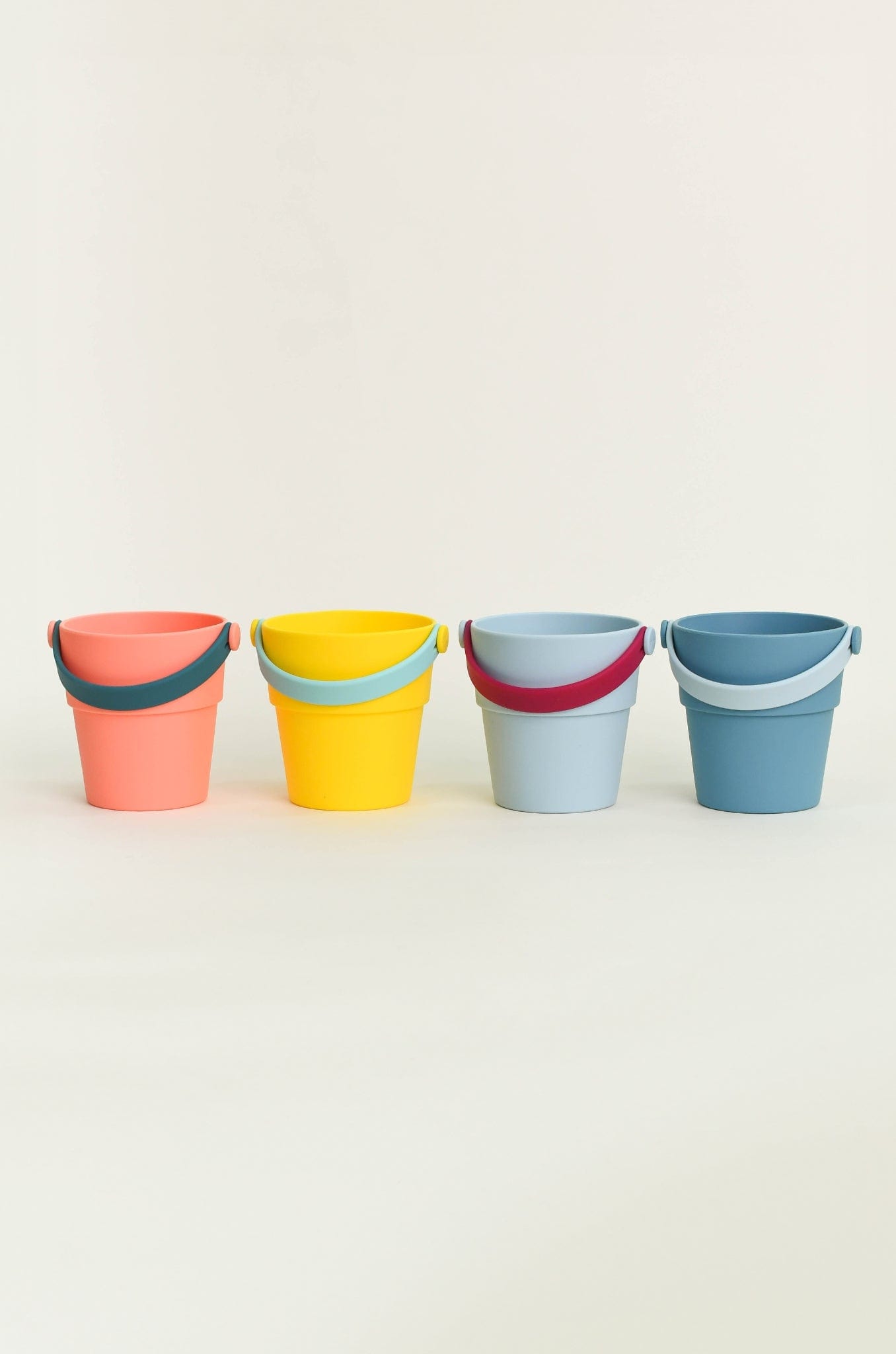 Mini Shower Buckets - Set of 4 Fun Bath Toys for Baby – The Elly Store